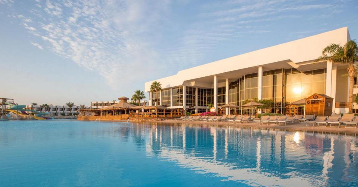 מלון פירמיסה ביץ' ריזורט - Pyramisa Beach Resort Sharm El Sheikh - טרווליקו